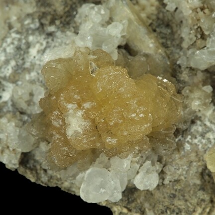 Stilbite (ex Allen Heyl Collection) | Summit Quarry (Houdaille Quarry ...