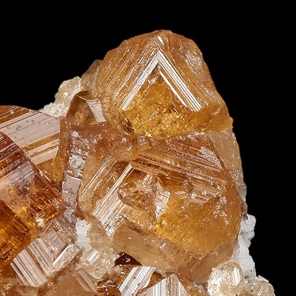 Grossular | Jeffrey Quarry, Asbestos, Richmond Co., Quebec, Canada
