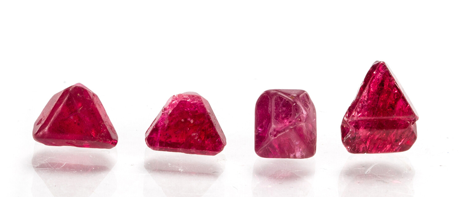 Gem Ruby Spinel xls incl. 2 macle-twins | Mogok, Mandalay Region, Myanmar