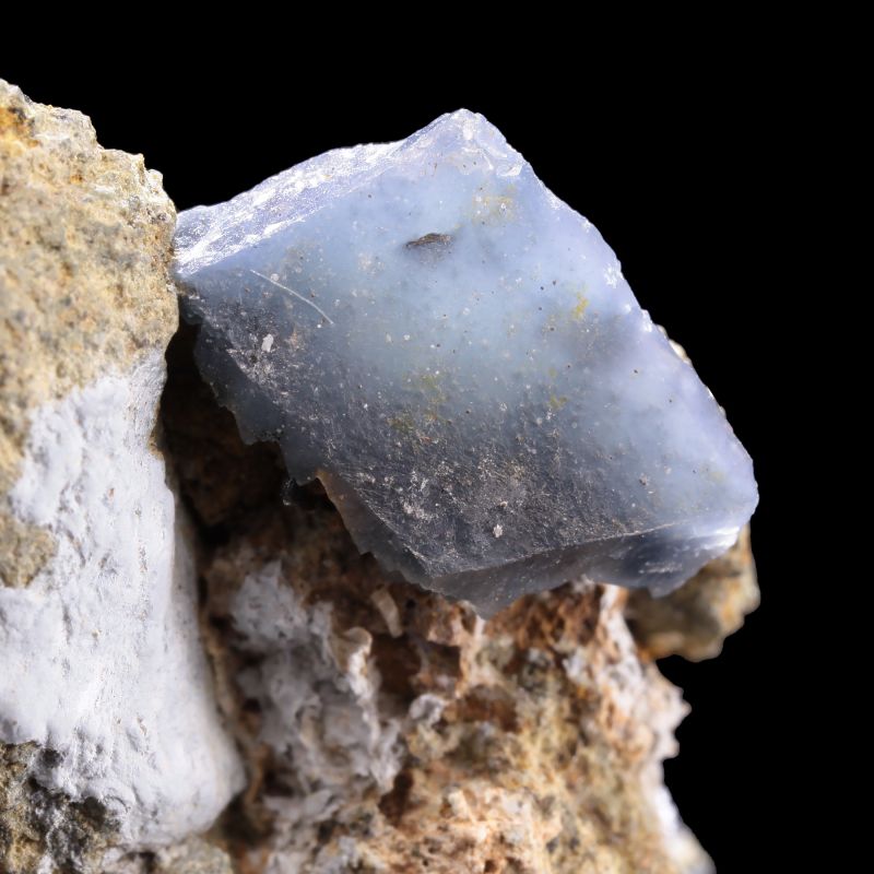 Quartz var: Blue Quartz (included with Magnesio-riebeckite) | La ...