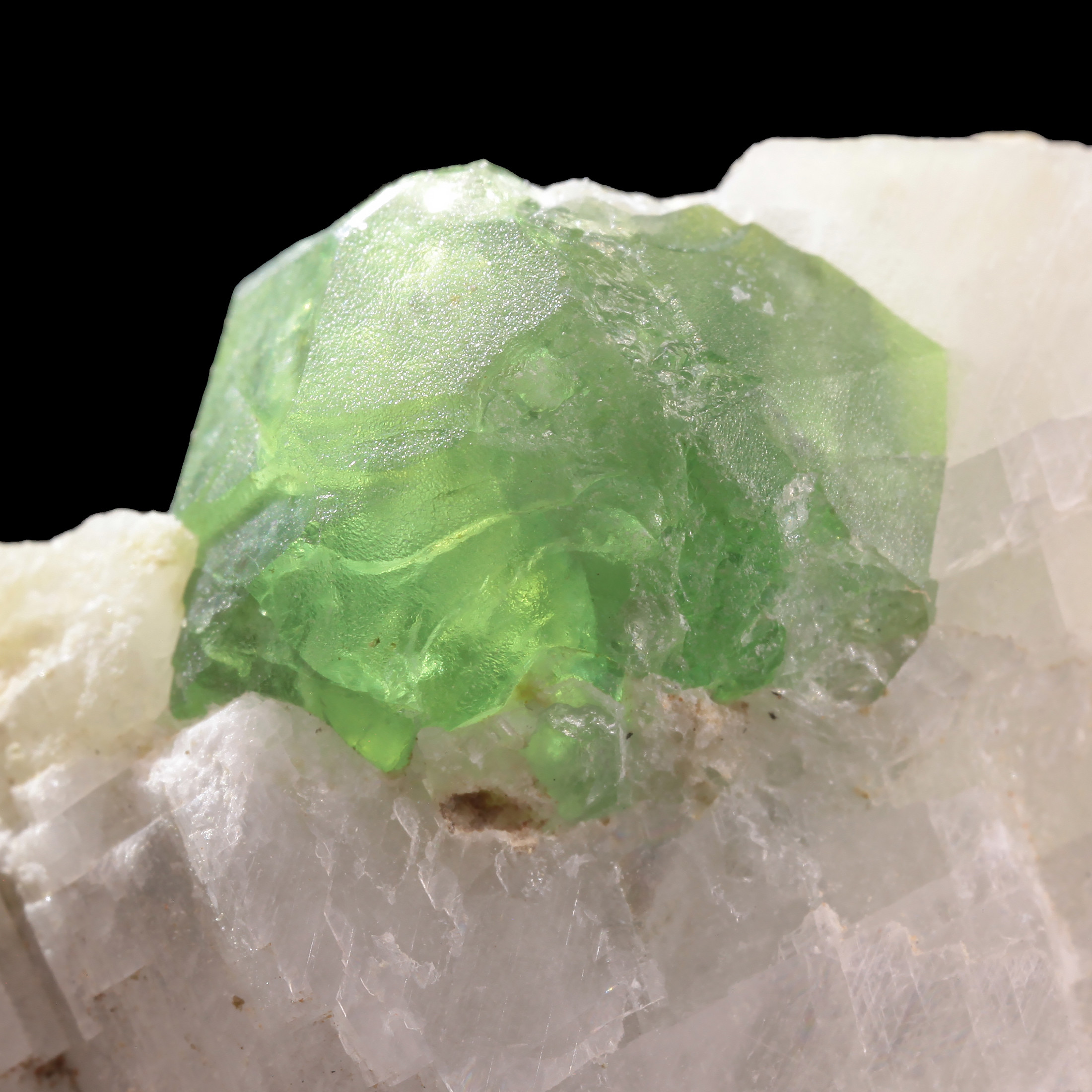 Andradite var: Demantoid on Calcite | Namgar Mine, Erongo Mountains ...