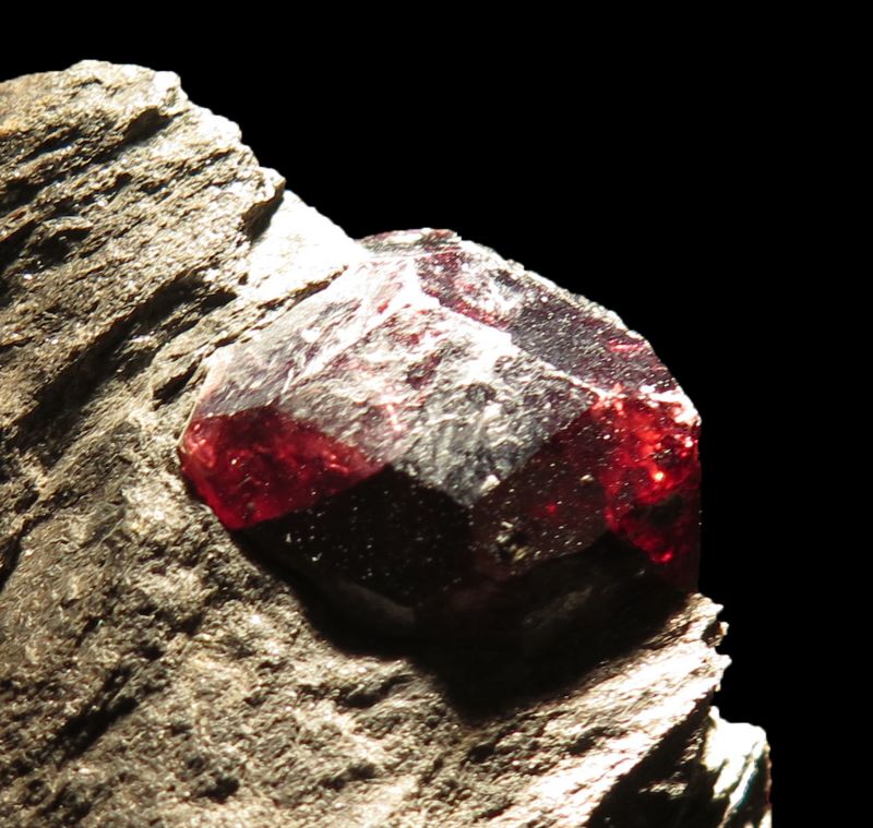 Almandine Garnet in schist (classic locale) | Stikine River, Wrangell ...