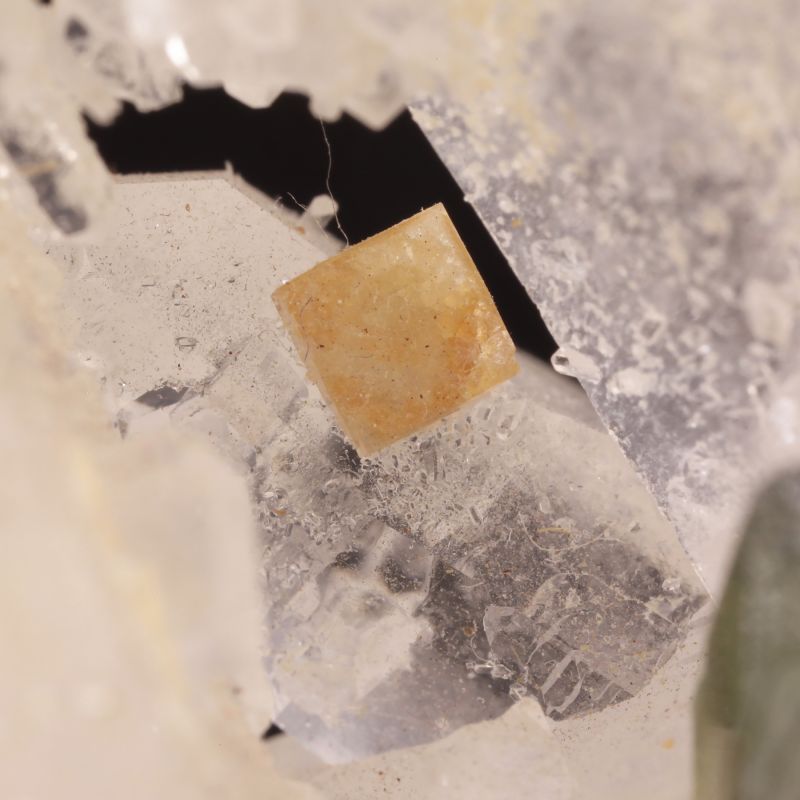 Svanbergite (rare for the locality) with Fluor-uvite - Uvite Series ...