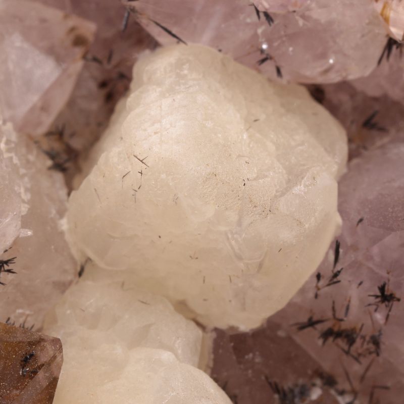 Quartz var: Amethyst with Calcite (uncommon locality) | Dulcote Quarry ...