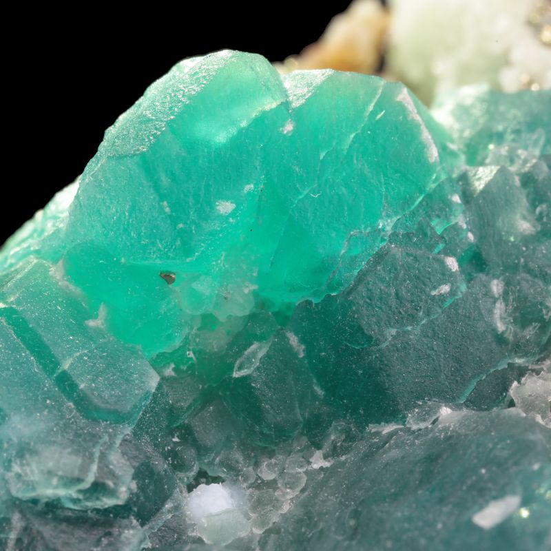 Haüyne (rich color) (highly fluorescent) (new find) | Sar-e-Sang, Kuran ...
